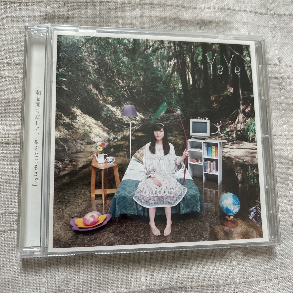 Yahoo!オークション - CD YeYe / 朝を開けだして 夜をとじるまで