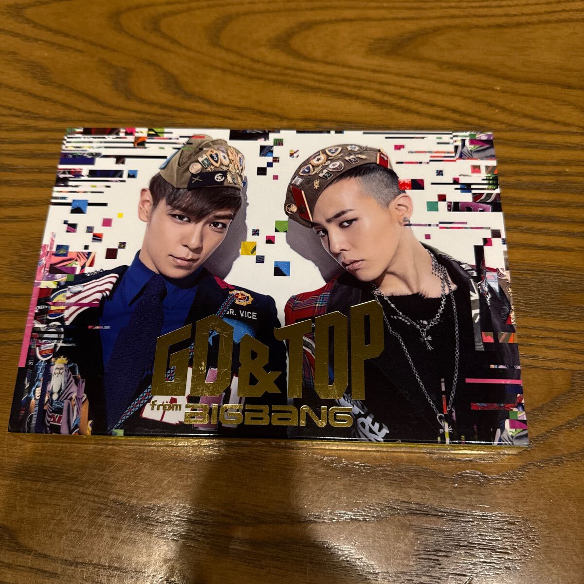 Yahoo!オークション - OH YEAH feat.BOM (限定盤) GD & TOP (BIGBANG)