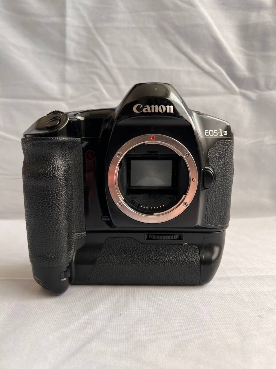 1円スタート Canon EOS-1N HS キャノン イオス 一眼レフ フィルムカメラ 525(キヤノン)｜売買されたオークション情報、yahooの商品情報をアーカイブ公開 - オークファン ...