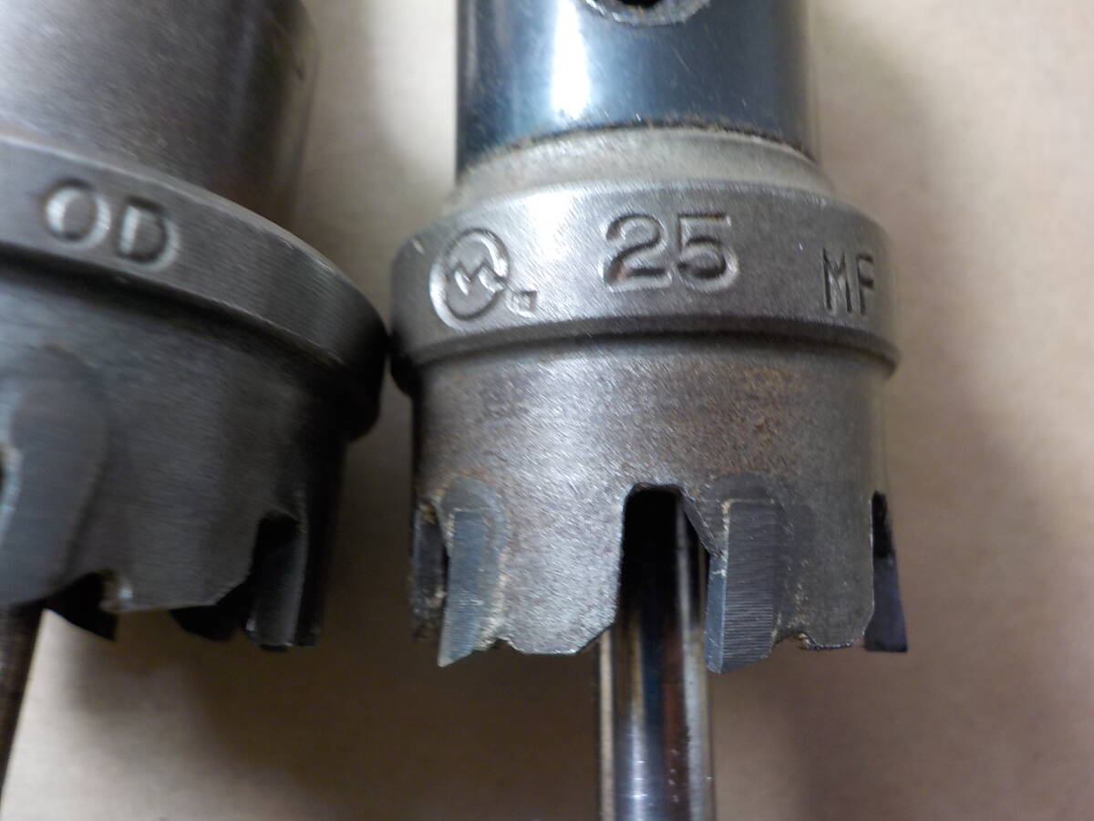 Yahoo!オークション - d249 ホルソー2個まとめて 25Φ 32Φ