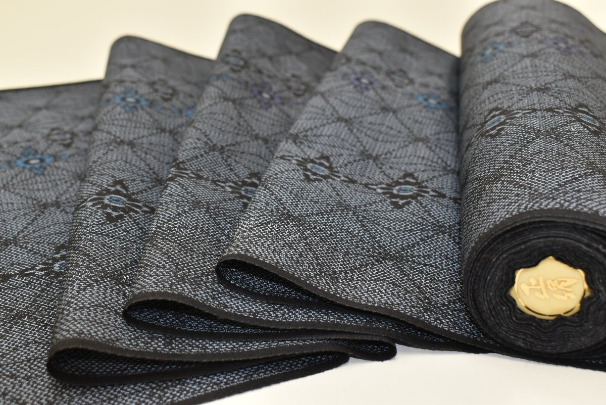 Yahoo!オークション - 【ちどりや】未使用品 美品 正絹紬 手織大島紬 ...