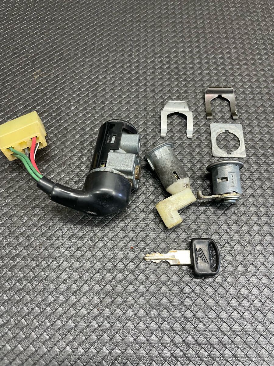 Yahoo!オークション - 【27Y】実動品 AF27 スーパーDio 純正 キーセッ...