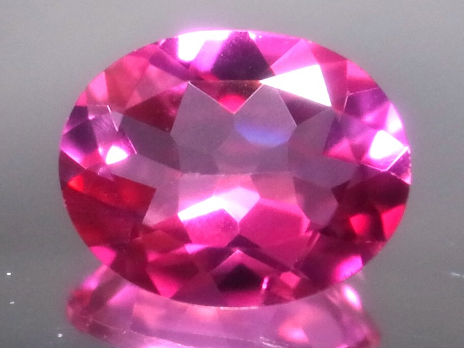 Yahoo!オークション - 2.69ct 新品・天然ピンクトパーズ ブラジル産