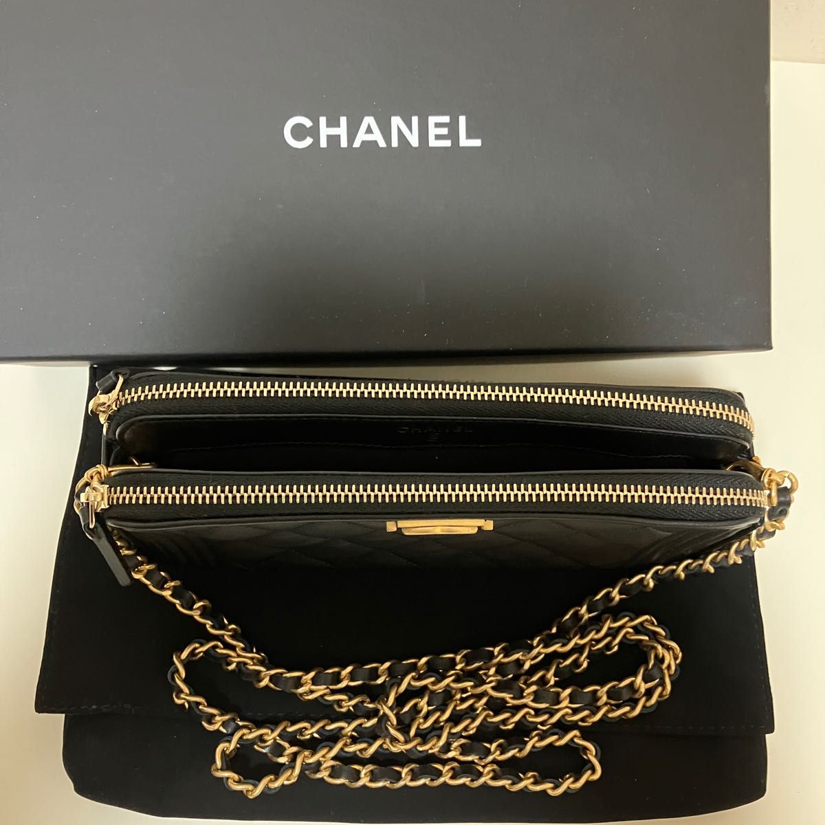 超美品 CHANEL シャネル マトラッセ チェーンウォレット ボーイ 超美品 CHANEL シャネル マトラッセ チェーンウォレット ボーイ