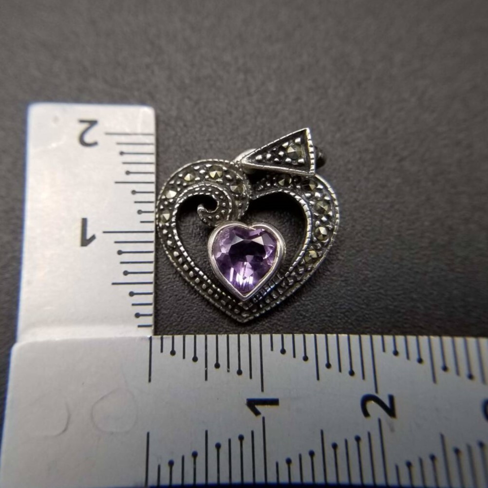Yahoo!オークション - FAS アメジストガラス ハートフレーム マーカサ...