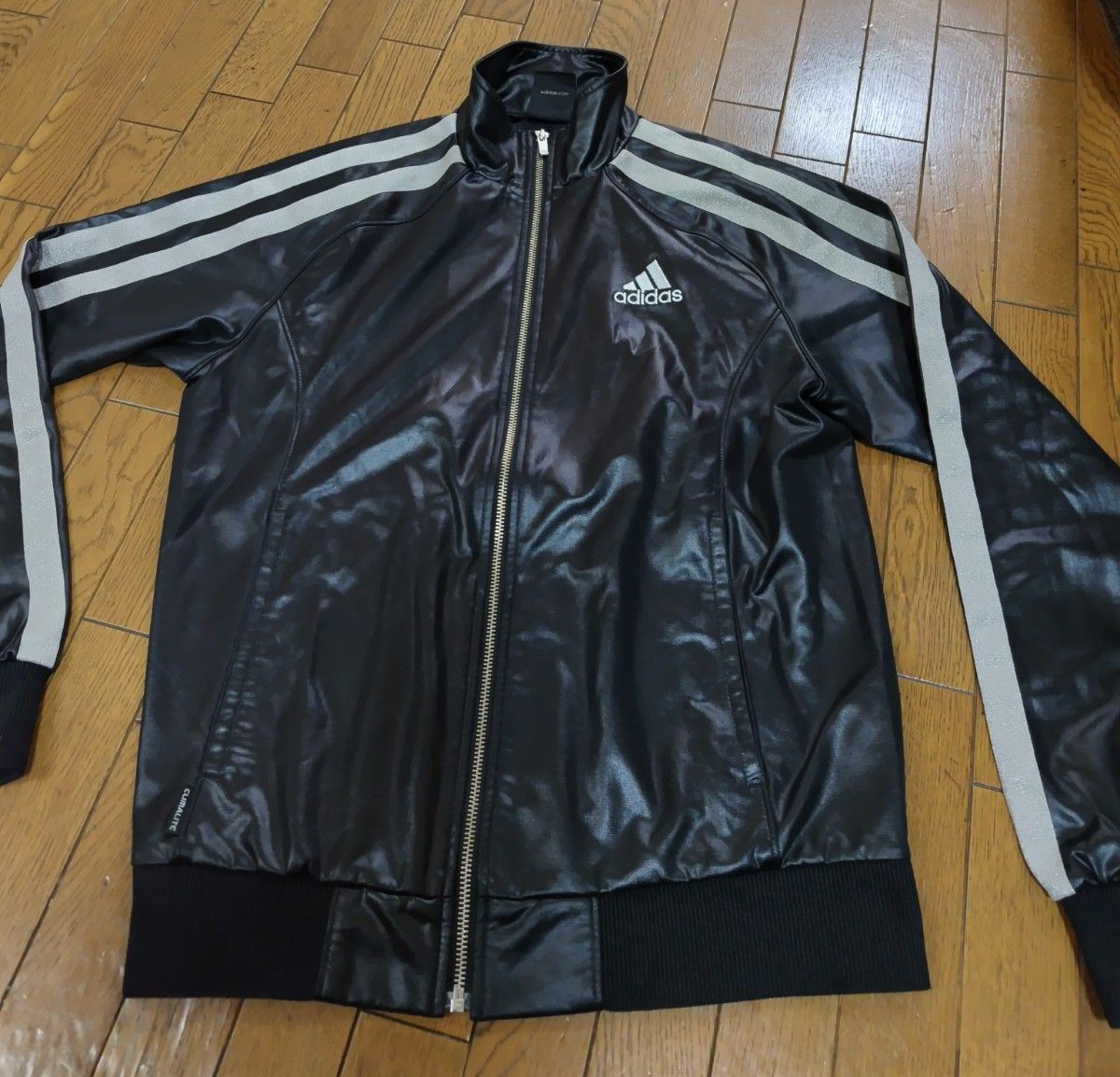 adidas アディダス コーティング ジャージ ジャケット 黒銀 adidas アディダス コーティング ジャージ ジャケット 黒銀