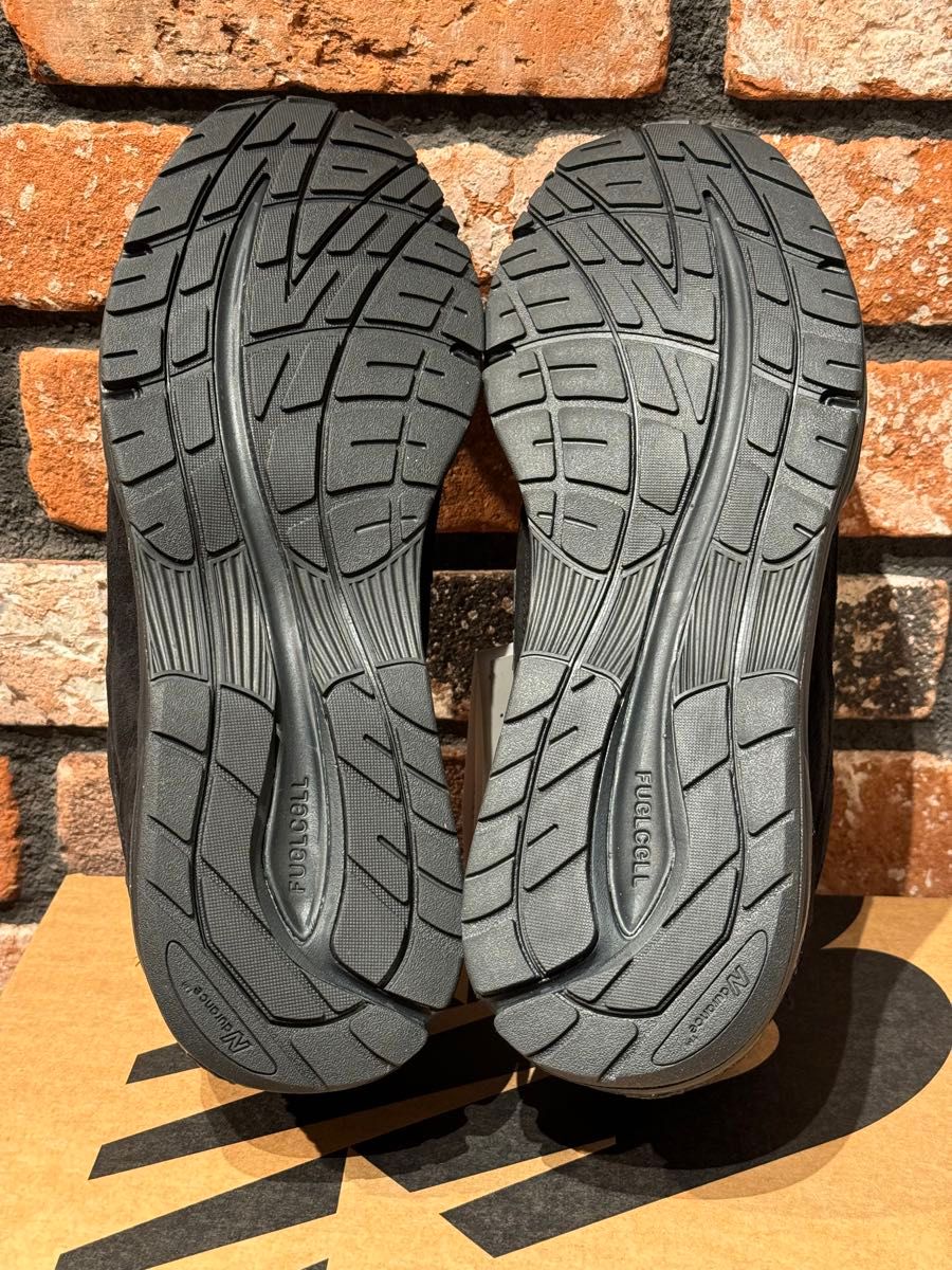 New Balance 991V2 トリプルブラック 27 5cm 新品未使用品 New Balance 991V2 トリプルブラック 27 5cm 新品未使用品