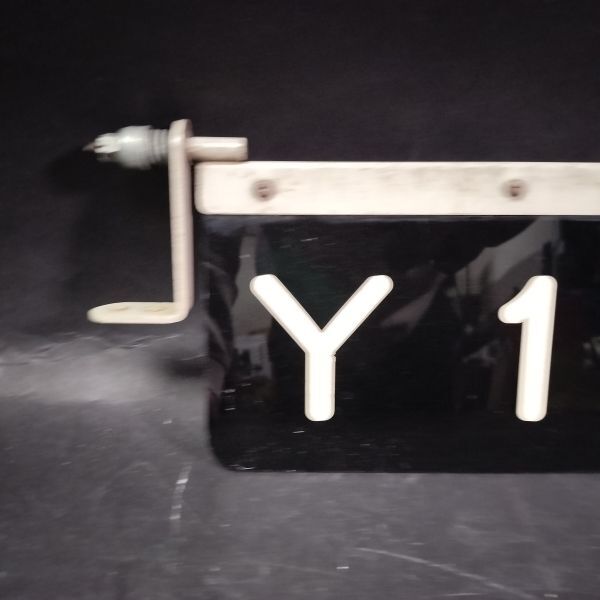 Yahoo!オークション - 都営バス 局番札 車号表示板 Y123 廃品 放出品 ...