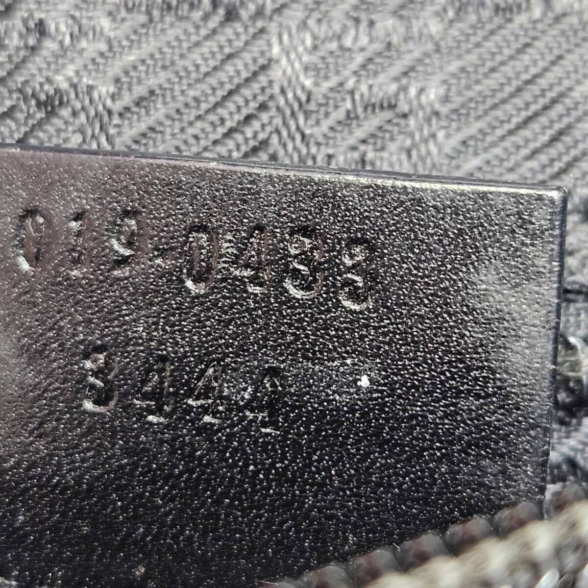 Yahoo!オークション - GUCCI ナイロン ショルダーバッグ W30cm×H19cm ...