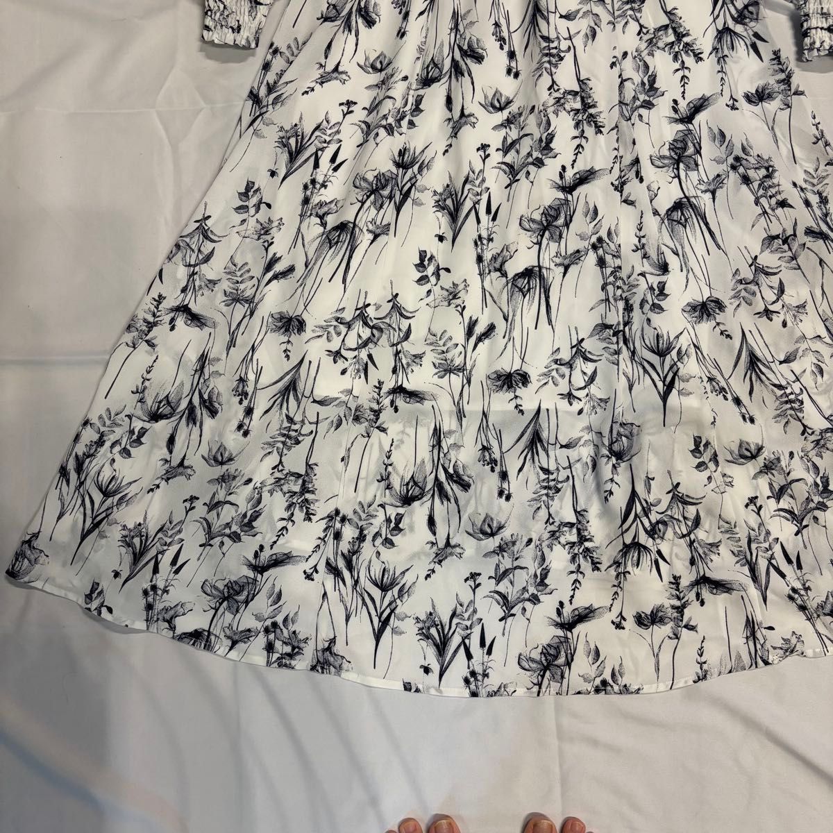 美品 FRAY I Dトワルドジュイ ヘムライン ロングワンピース 美品 FRAY I Dトワルドジュイ ヘムライン ロングワンピース