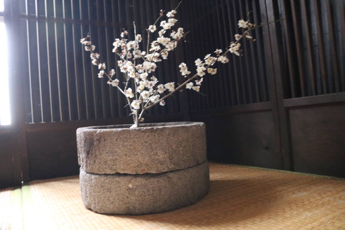 Yahoo!オークション - 【伊董】c80.アンティーク レトロ 古い石石臼ひ...