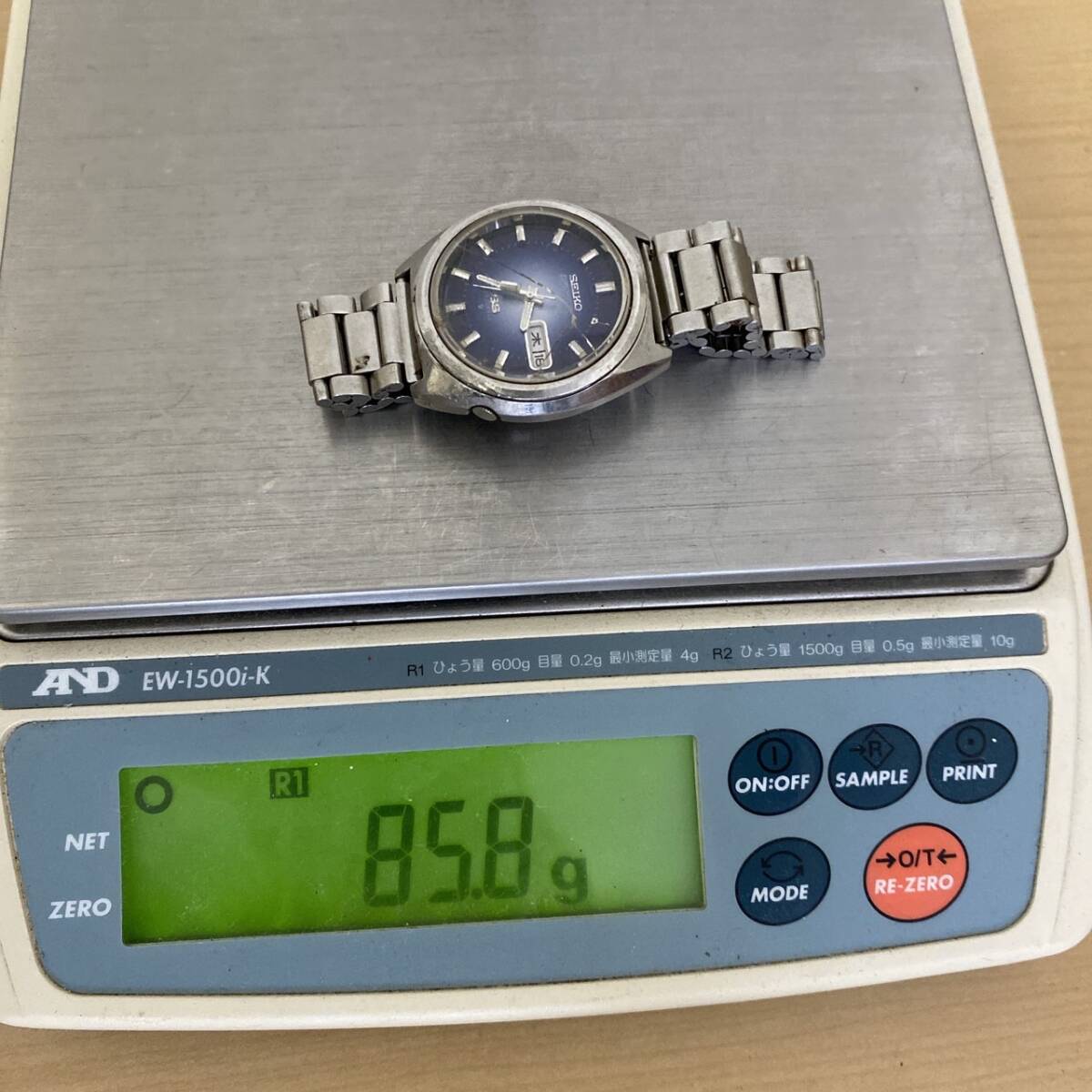 Yahoo!オークション - 【T0325】ジャンク品 SEIKO セイコー 6106-7520 ...