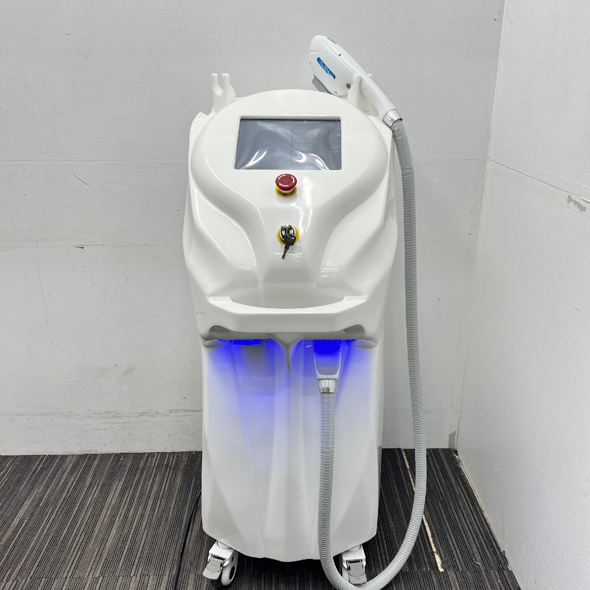 ☆レナード バイマッハ BYMACH LBM-001 業務用 脱毛器 中古品 ③ ☆レナード バイマッハ BYMACH LBM-001 業務用 脱毛器 中古品 ③