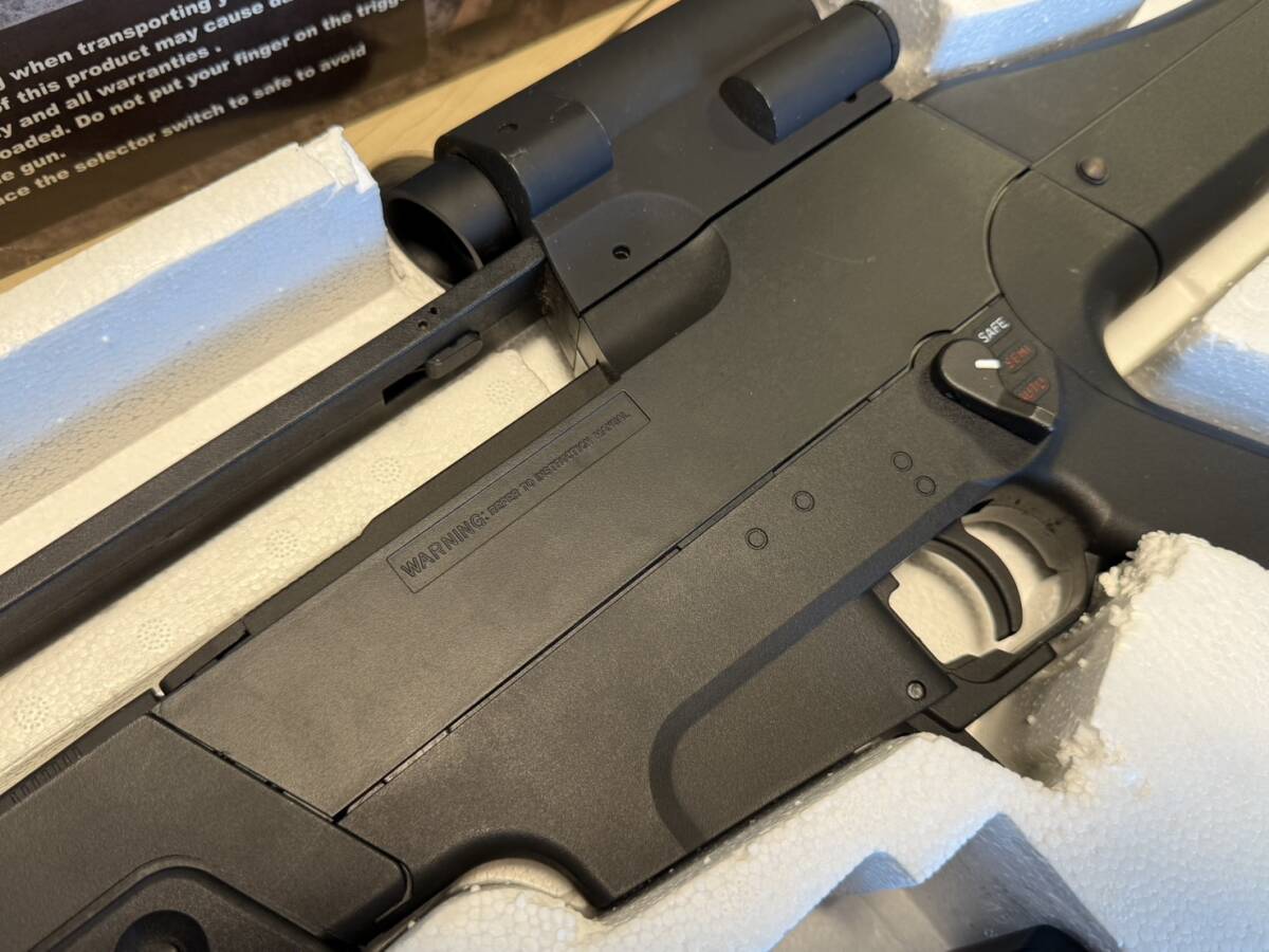 Yahoo!オークション - 美品 SRC XM8 (XR8) 電動ガン スコープ付き ドイ...