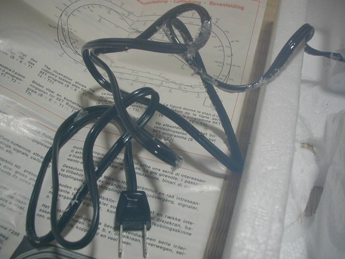 Yahoo!オークション - HO メルクリン 蒸気機関車 客車 3両セット 2929...