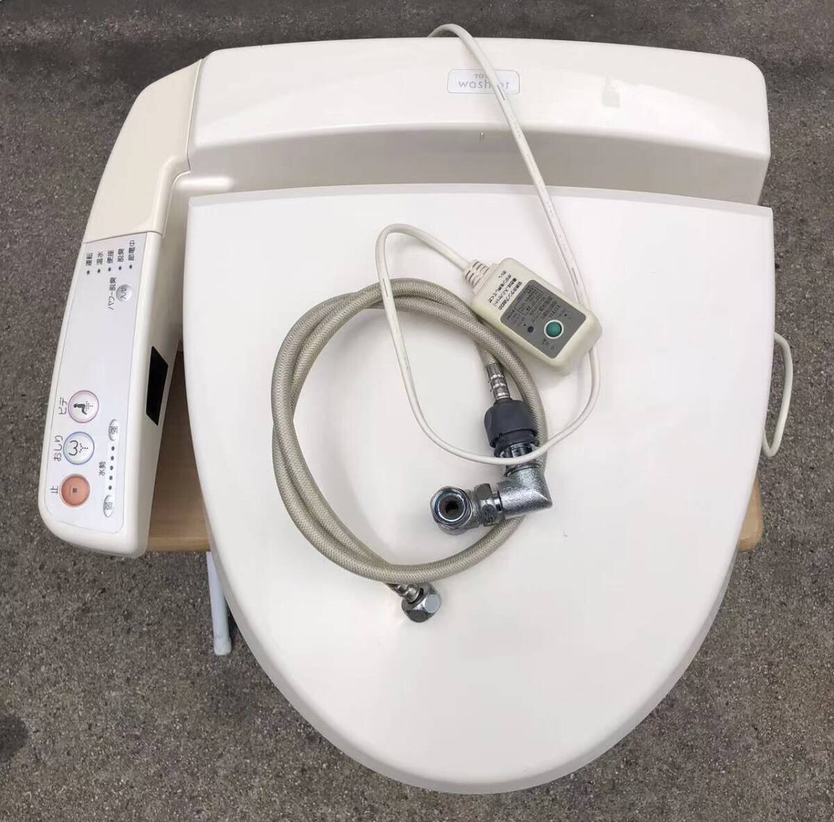 Yahoo!オークション - TOTO ウォシュレットJ2 TCF2020