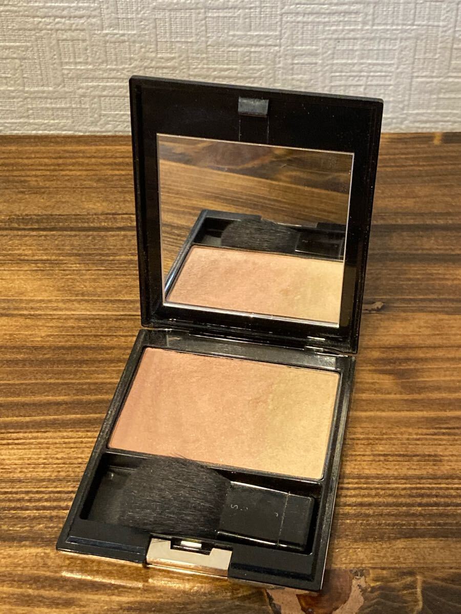 Yahoo!オークション - I5D225 スック SUQQU ピュア カラー ブラッシュ ...