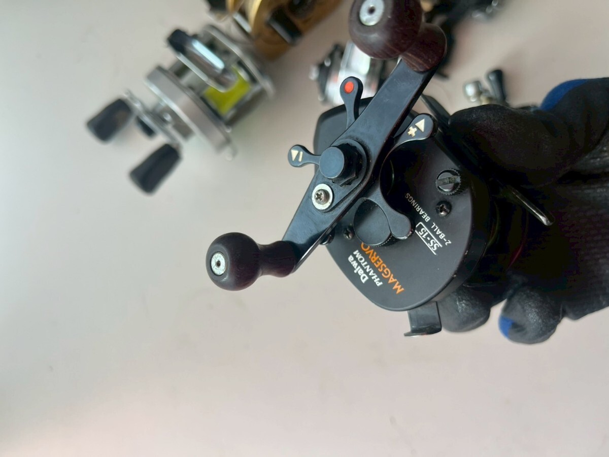 Yahoo!オークション - ベイトリール DAIWA/PHANTOM MAGSERVO SS-15/PHA...