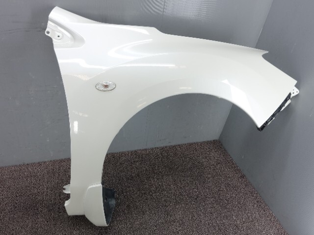 Yahoo!オークション - 8773 スバル インプレッサ GP2 フェンダー右 マ...
