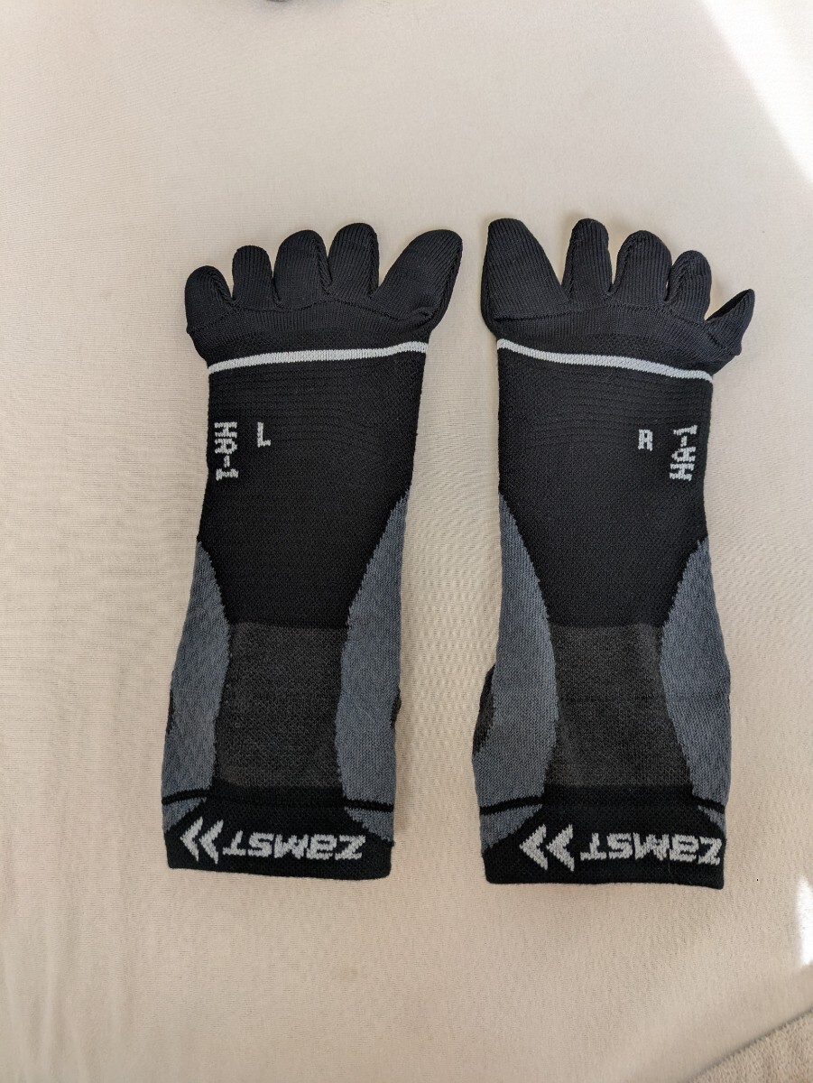 Yahoo!オークション - ザムスト ZAMST HA-1メッシュ5本指 376102 ブラ...