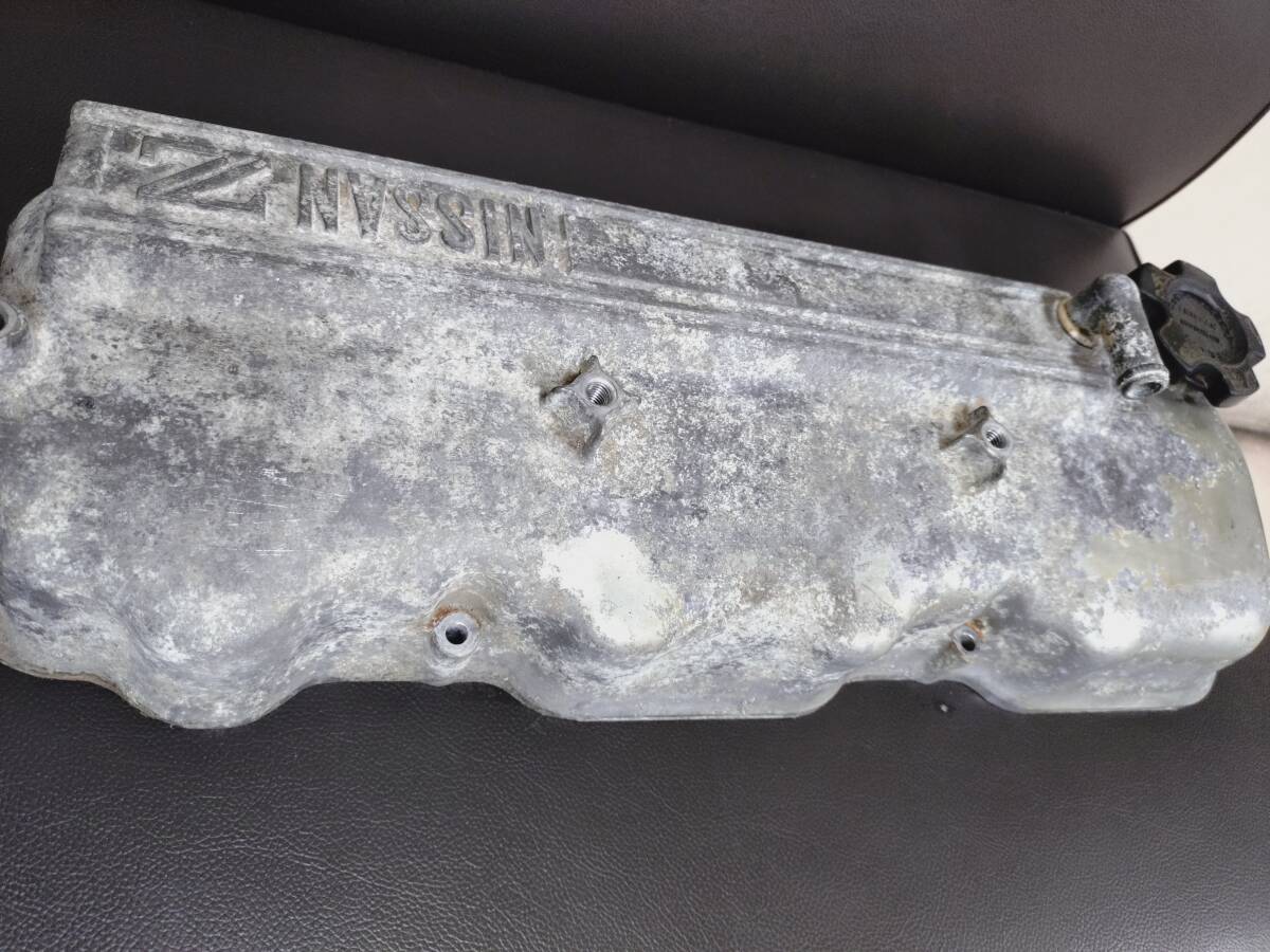 Yahoo!オークション - z18タペットカバー カムカバー 811 910ブルーバ...