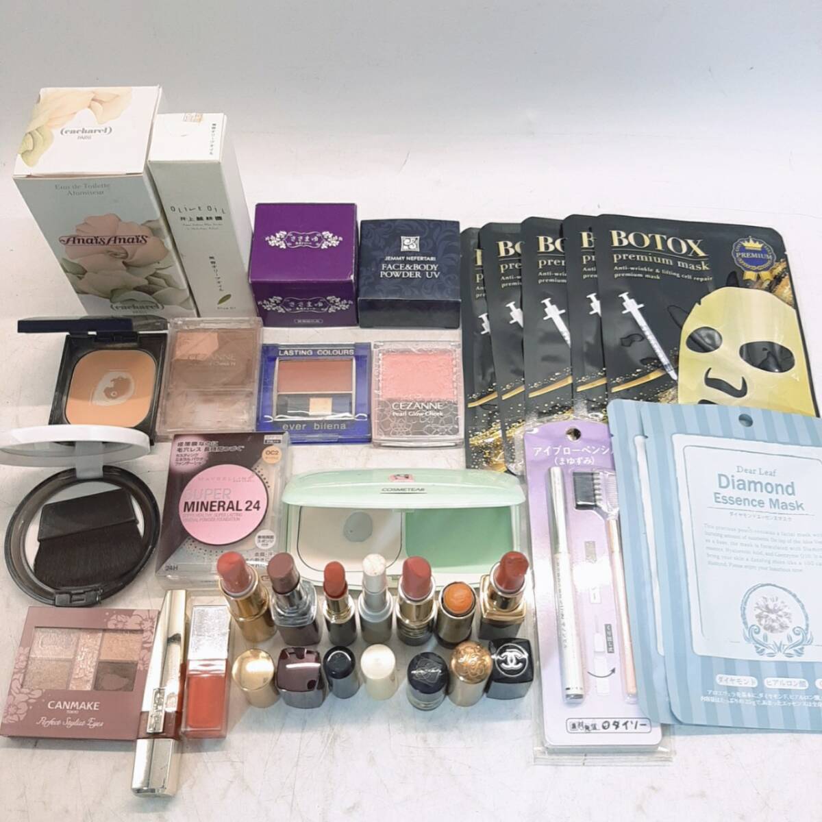 Yahoo!オークション - s136 化粧品 コスメ スキンケア まとめ ファンデ...