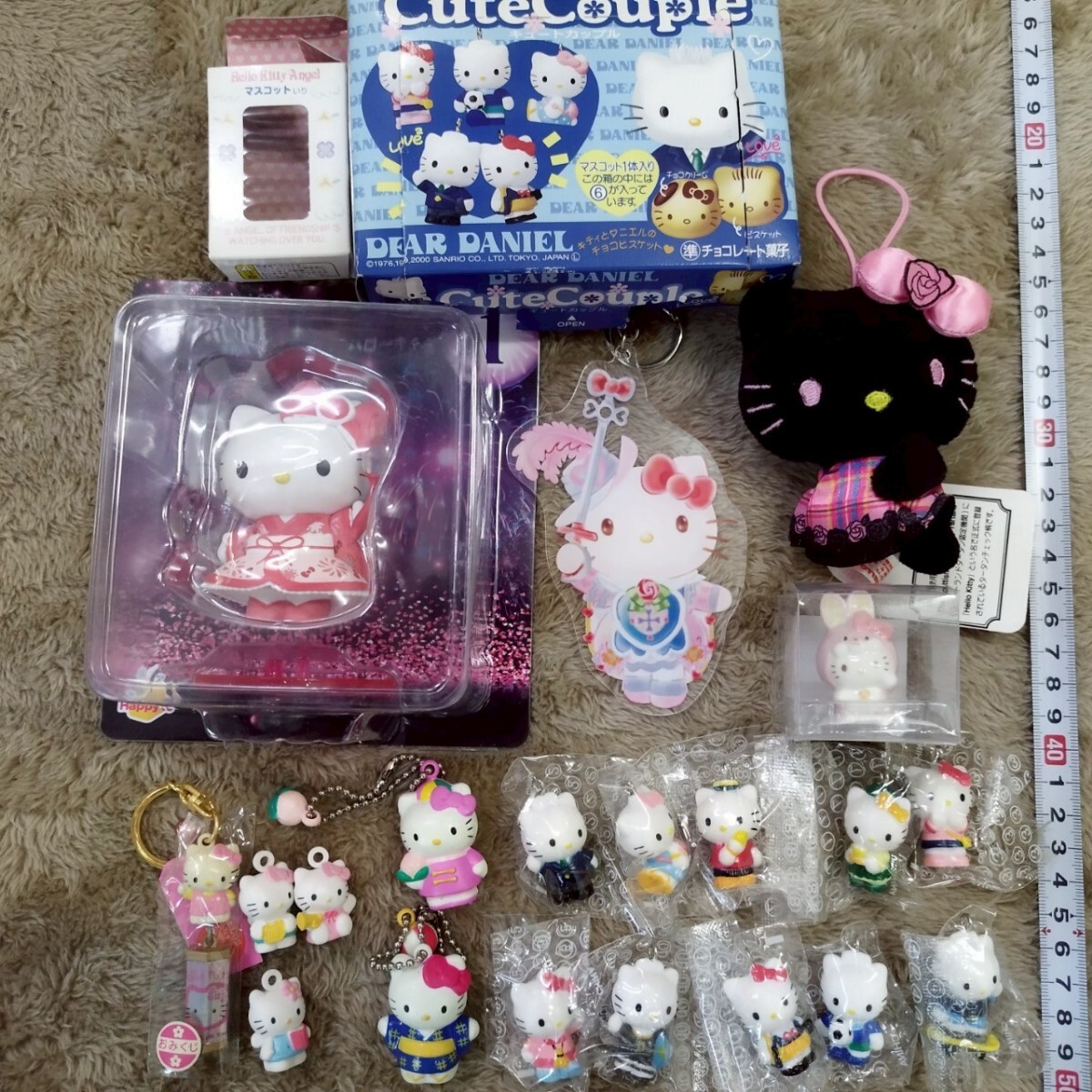 SANRIO ハロー キティ ぬいぐるみ マスコット グッズ まとめ SANRIO ハロー キティ ぬいぐるみ マスコット グッズ まとめ
