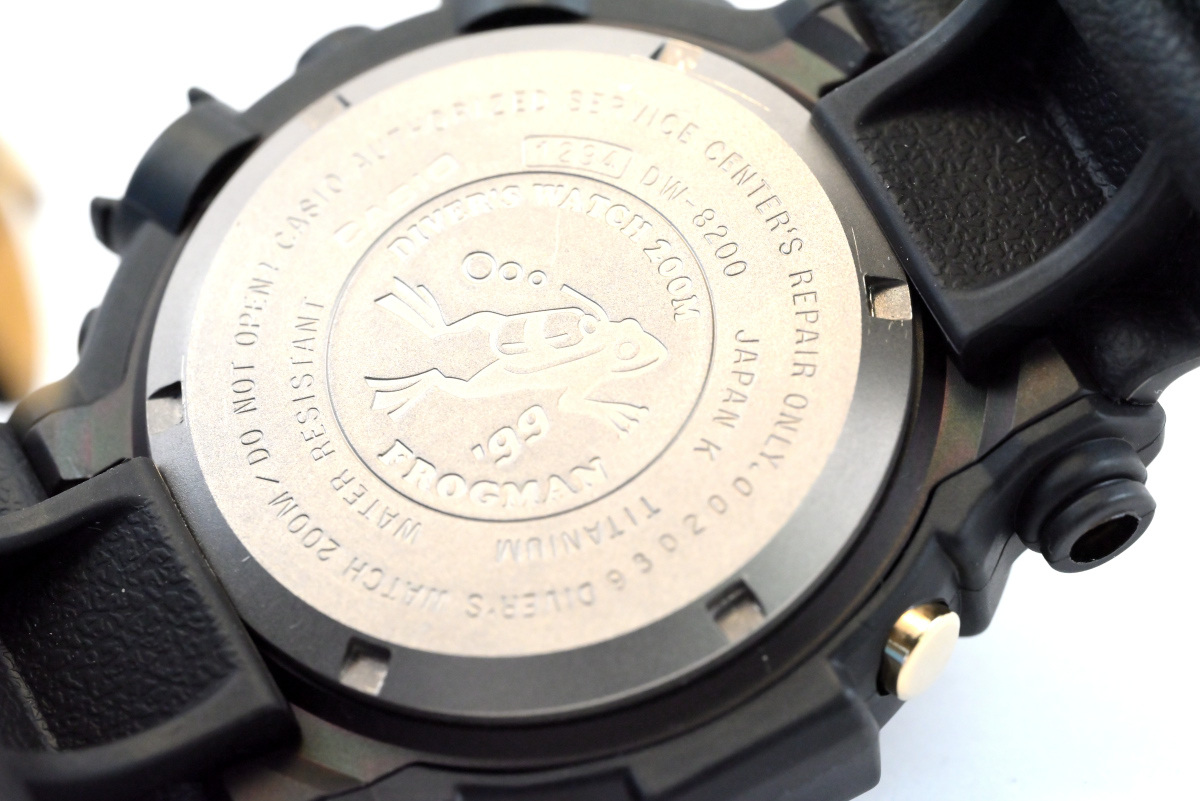 美品 動作品 G-SHOCK フロッグマン FROGMAN DW-8200BU-9AT 美品 動作品 G-SHOCK フロッグマン FROGMAN DW-8200BU-9AT