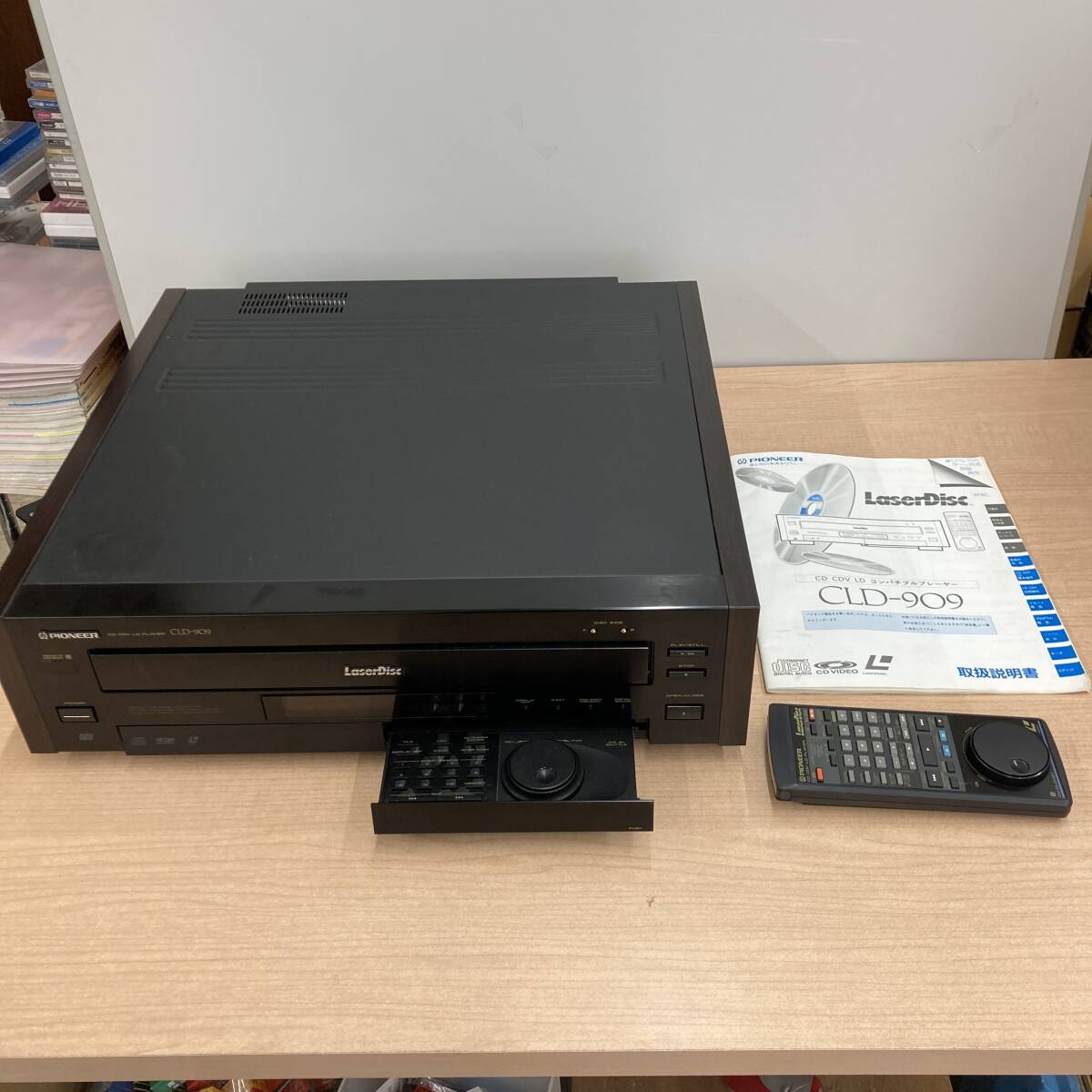 Yahoo!オークション - 【ジャンク品】LDプレーヤー CLD-909 Pioneer 24...