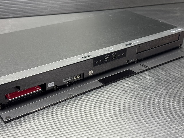 Yahoo!オークション - B7 【動作確認済】SHARP ブルーレイディスクレコ...