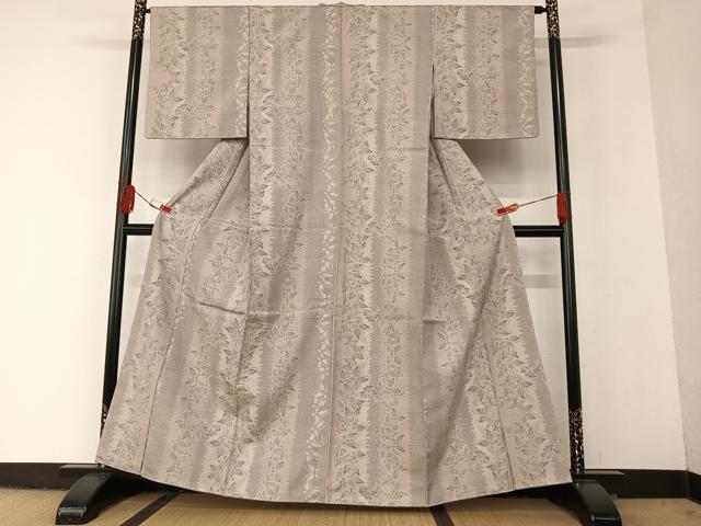 平和屋着物○結城紬 100亀甲 花蝶文 正絹 逸品 AAAQ2859zg 平和屋着物○結城紬 100亀甲 花蝶文 正絹 逸品 AAAQ2859zg