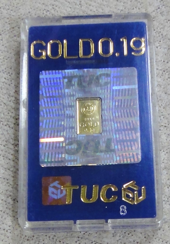 Yahoo!オークション - 特殊景品 金0.1g インゴッド GOLD ゴールド 東...