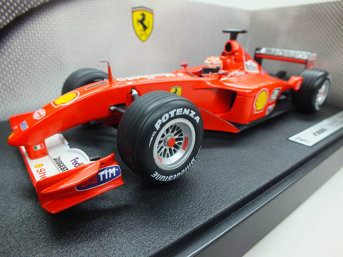 Yahoo!オークション - 1/18 ホットウィール フェラーリ F2001 ＃1 M・...