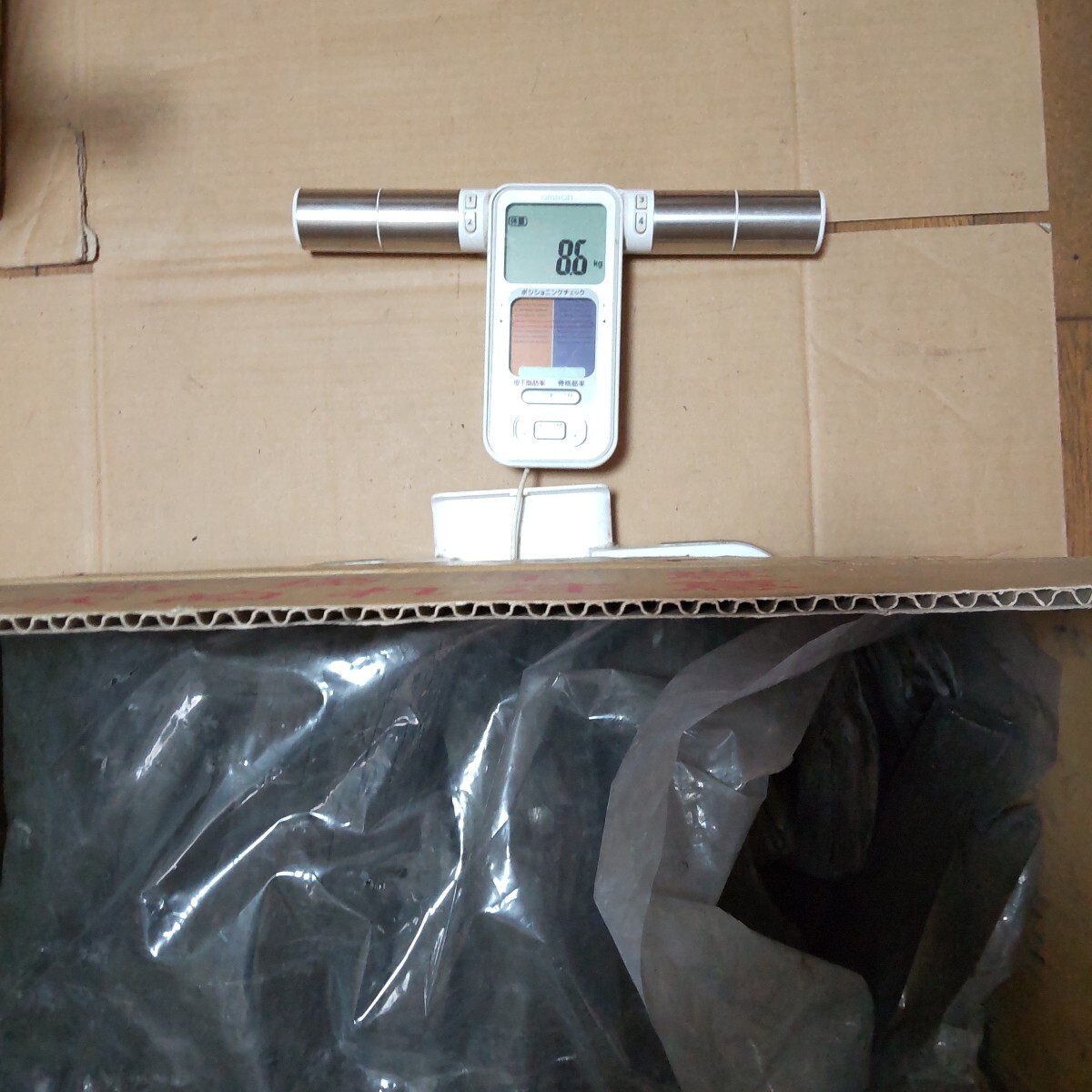 Yahoo!オークション - 土佐備長炭 馬目樫 備丸 8.6kg