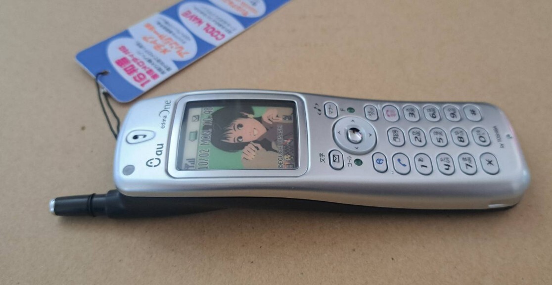 Yahoo!オークション - 江口寿史 2000年製 au 携帯電話 cdmaOne モック...