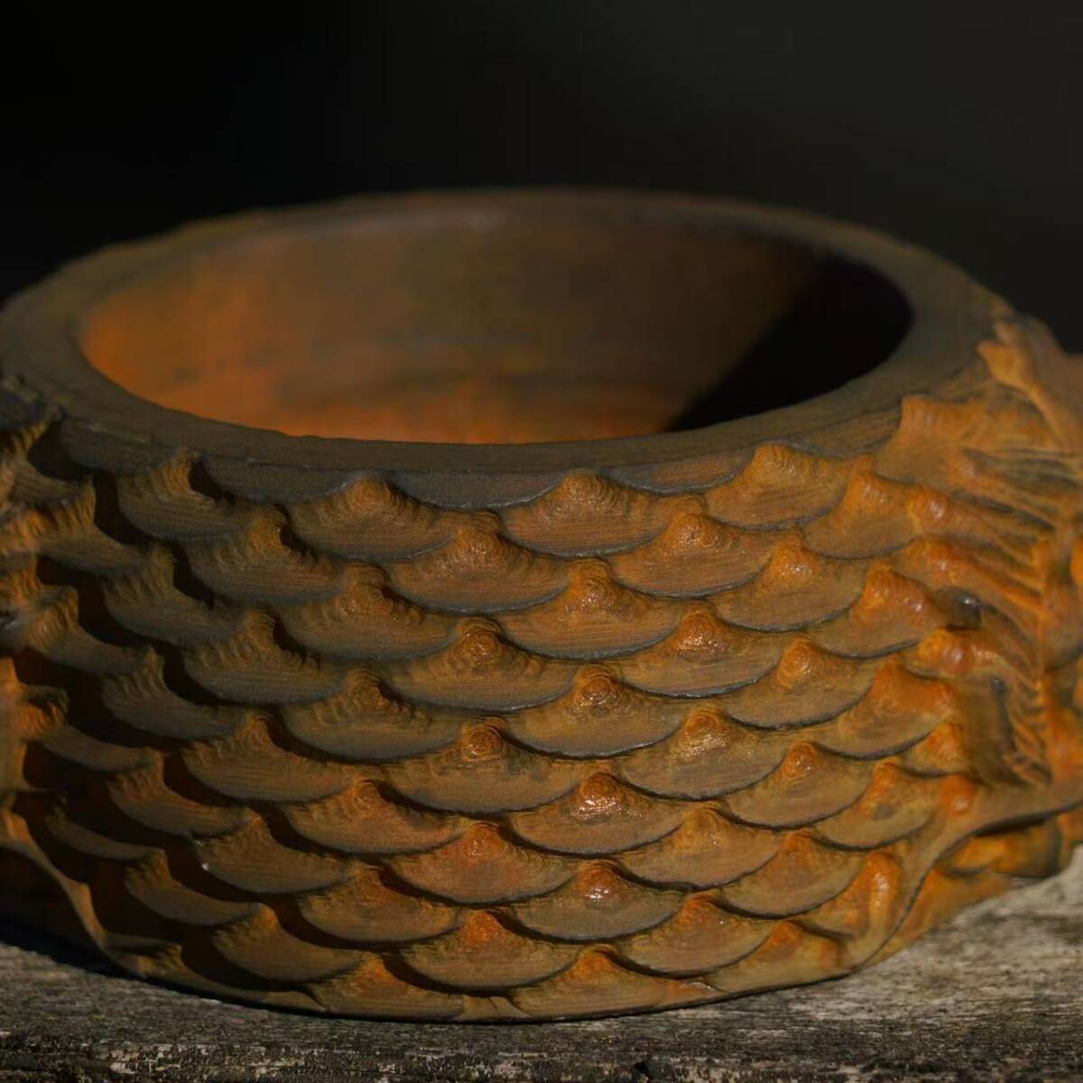 Yahoo!オークション - 【珍寶斎】y133旧家収蔵 鉄を作るん 竜頭 灰皿 ...