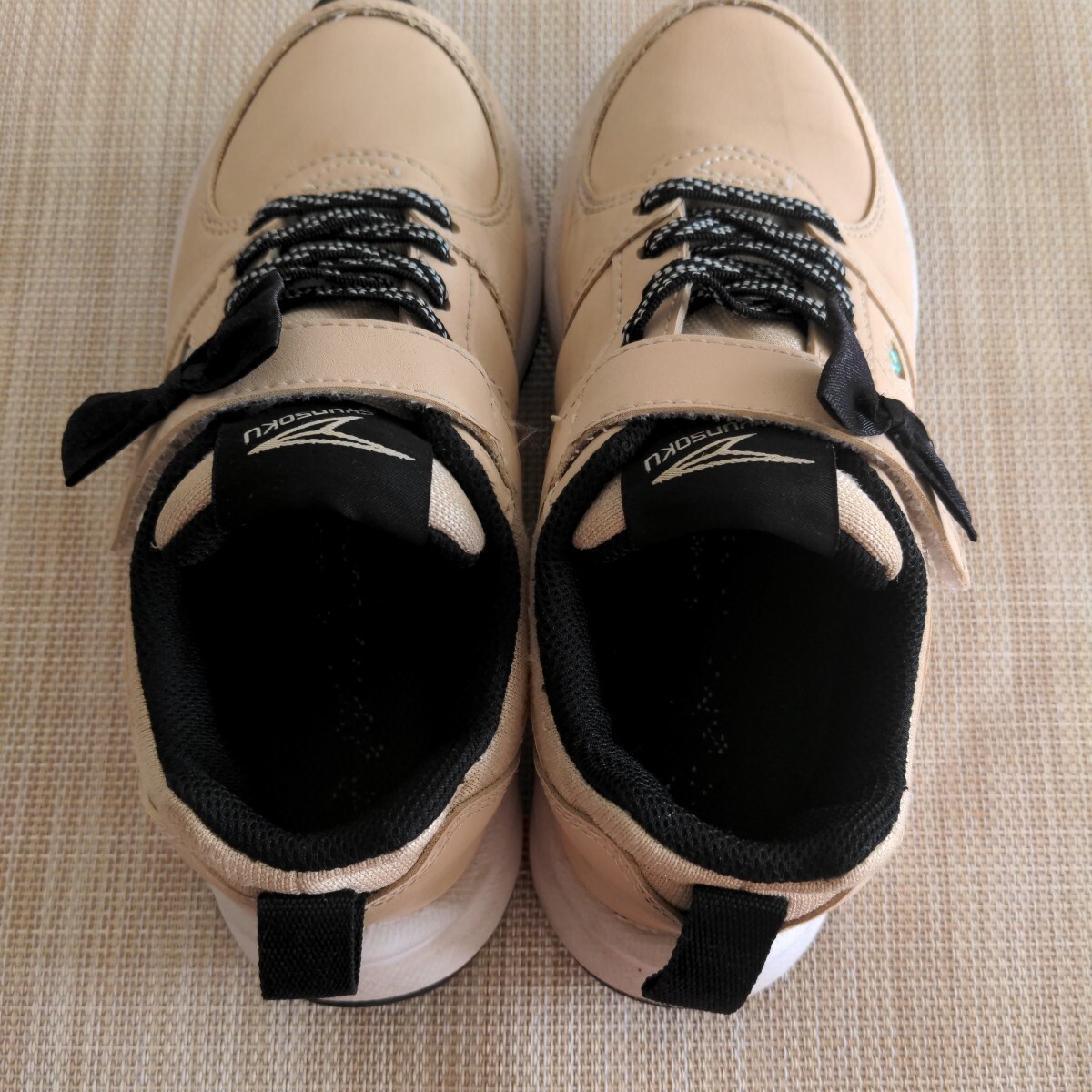 Yahoo!オークション - SYUNSOKU キッズスニーカー19.5