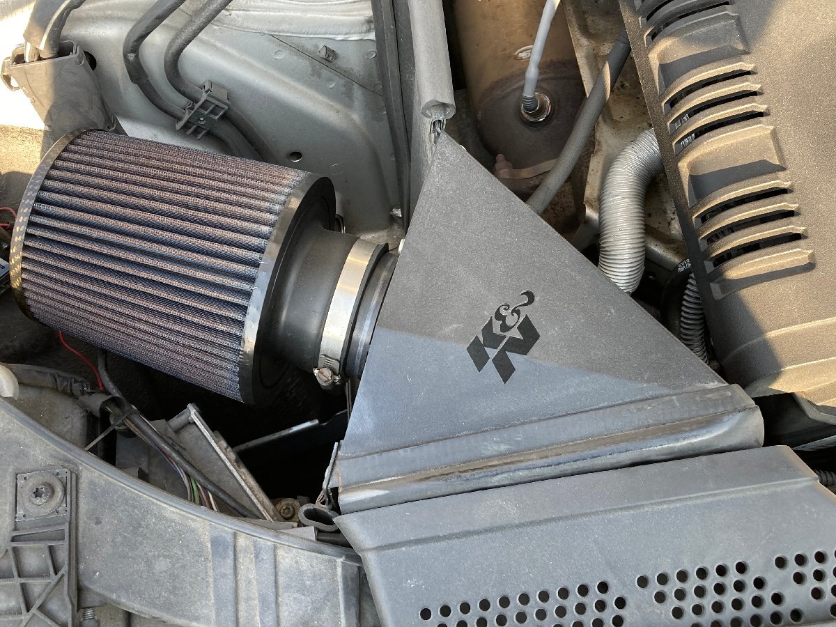 Yahoo!オークション - K&N エアクリーナー 一式 アウディ A4 ABA-8KCDH...