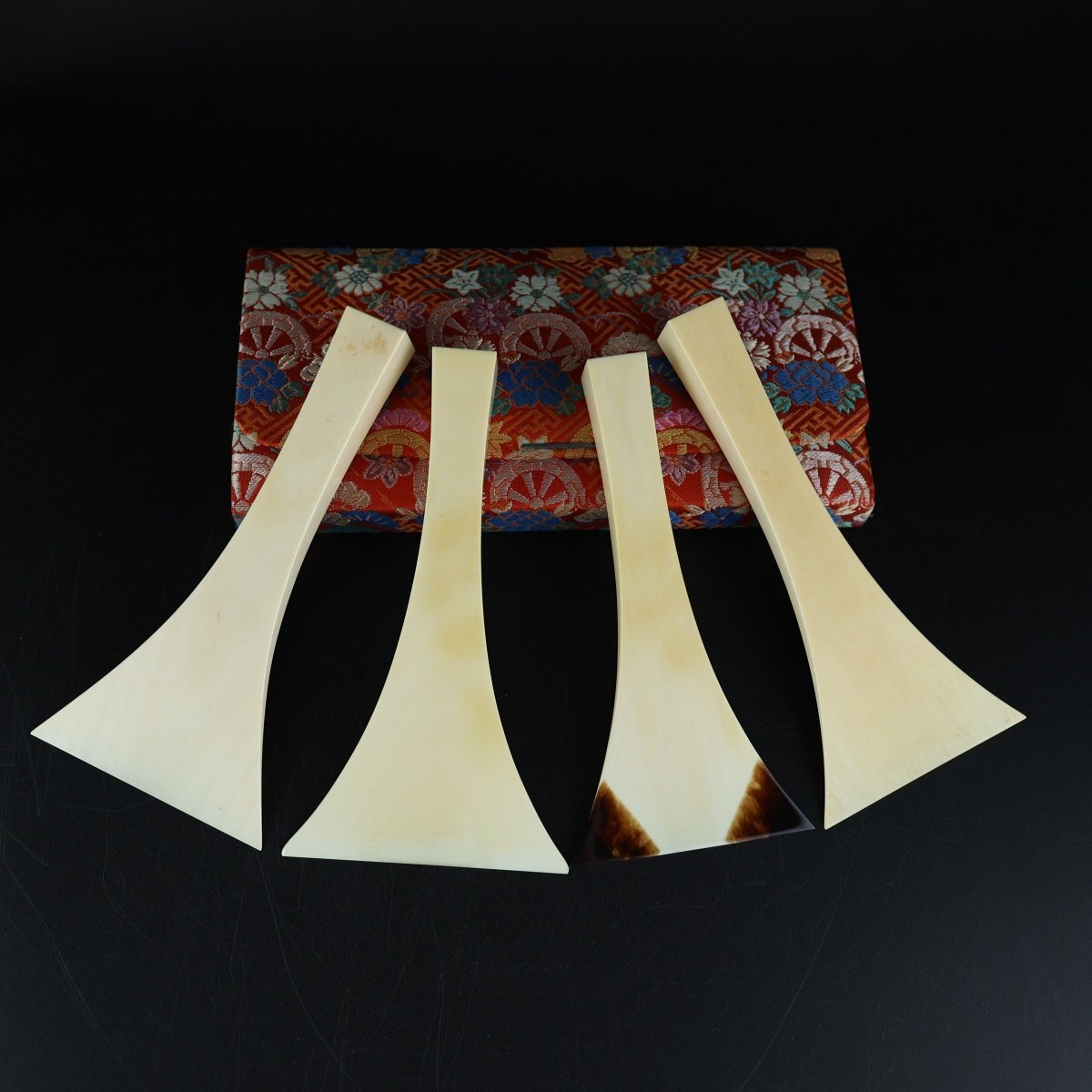 Yahoo!オークション - （亮）K1796 天然白材 東洋彫刻 三味線 バチ 時...