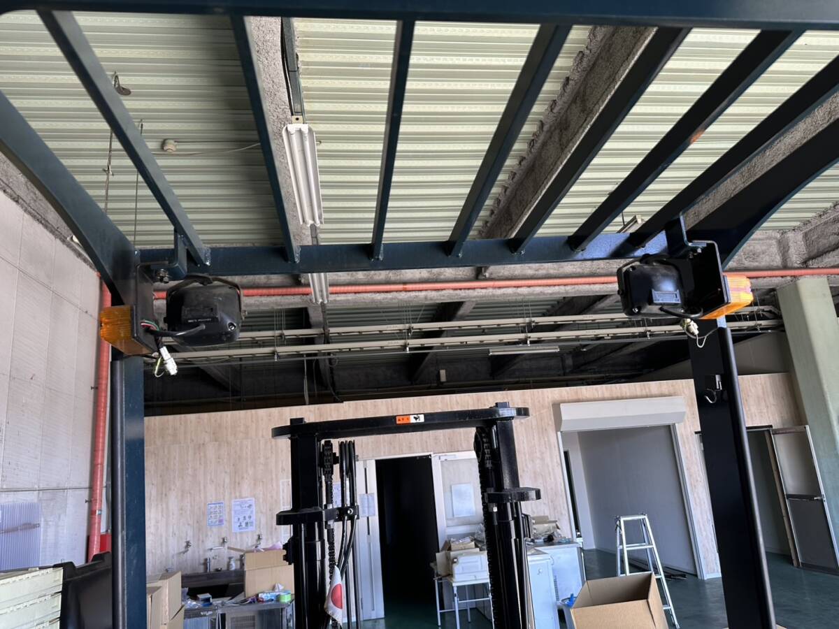 Yahoo!オークション - トヨタ 1.5トン フォークリフト 2005年製 7FBR15...