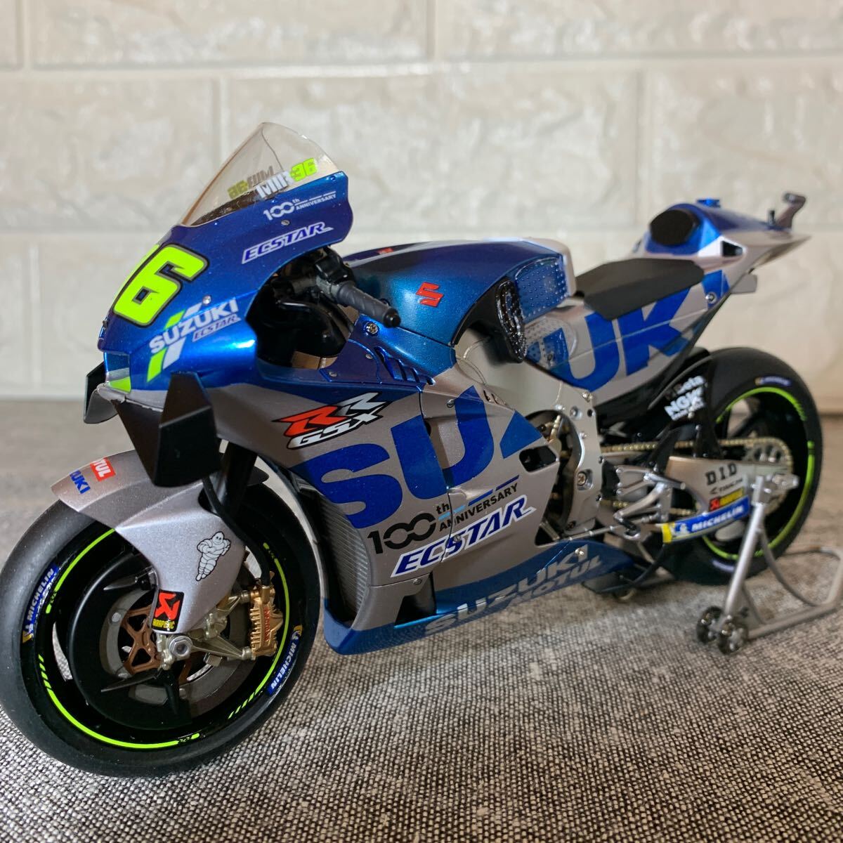 Yahoo!オークション - タミヤ1/12 Team SUZUKI ECSTAR GSX-RR ‘20 完...