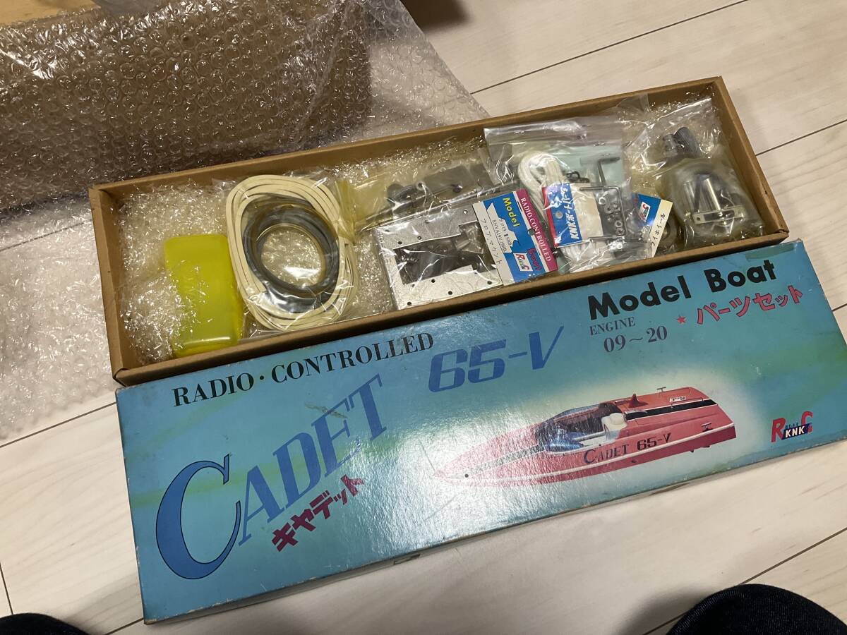 Yahoo!オークション - 【未組立品】KNK 地球堂模型店 CADET 65-V キャ...