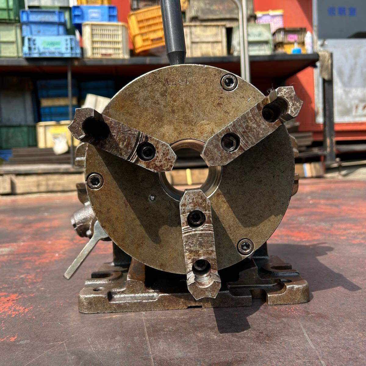 Yahoo!オークション - T448 手動割り出し盤 三つ爪スクロールチャック...