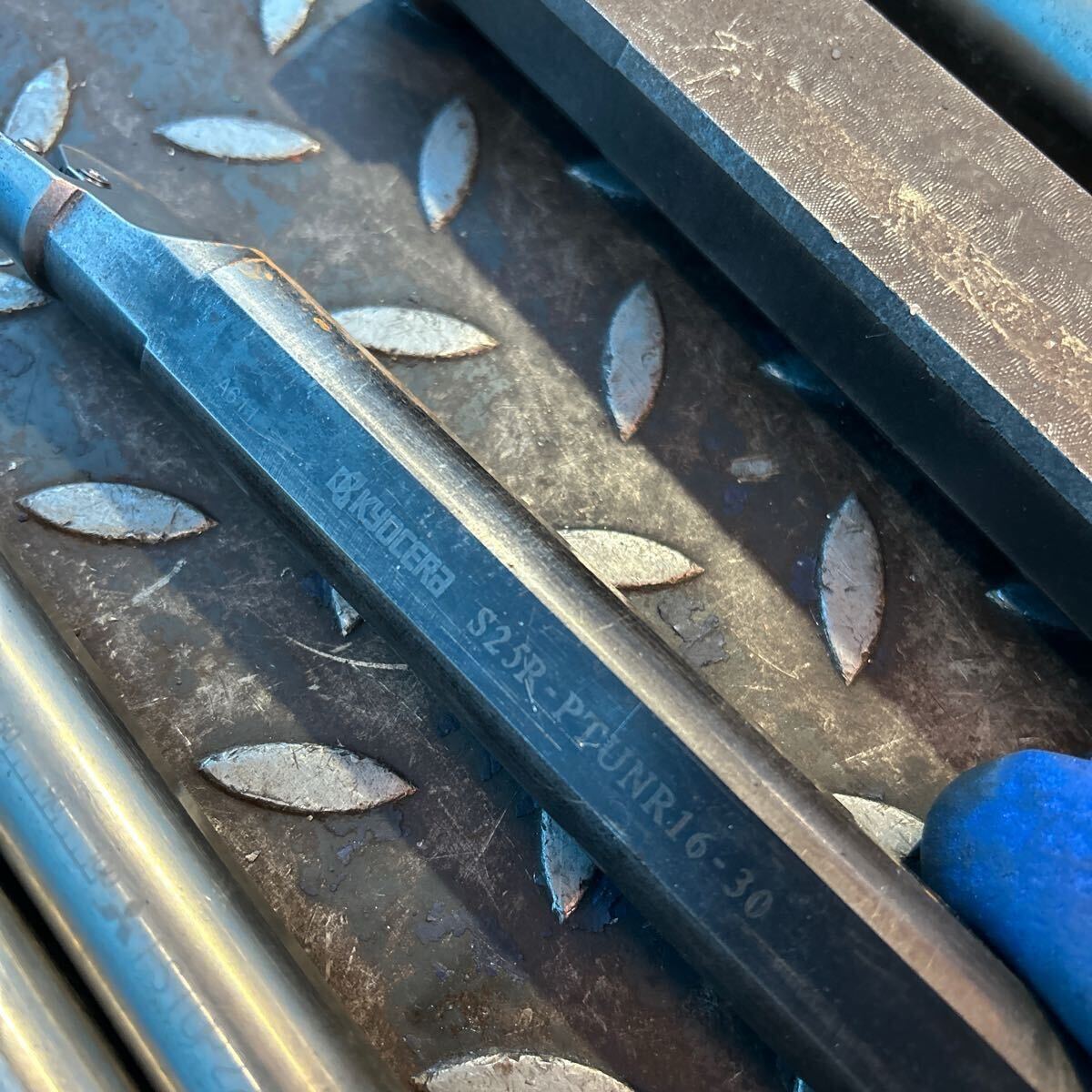 Yahoo!オークション - T465 内径 バイトホルダー (京セラ タンガロイ ...