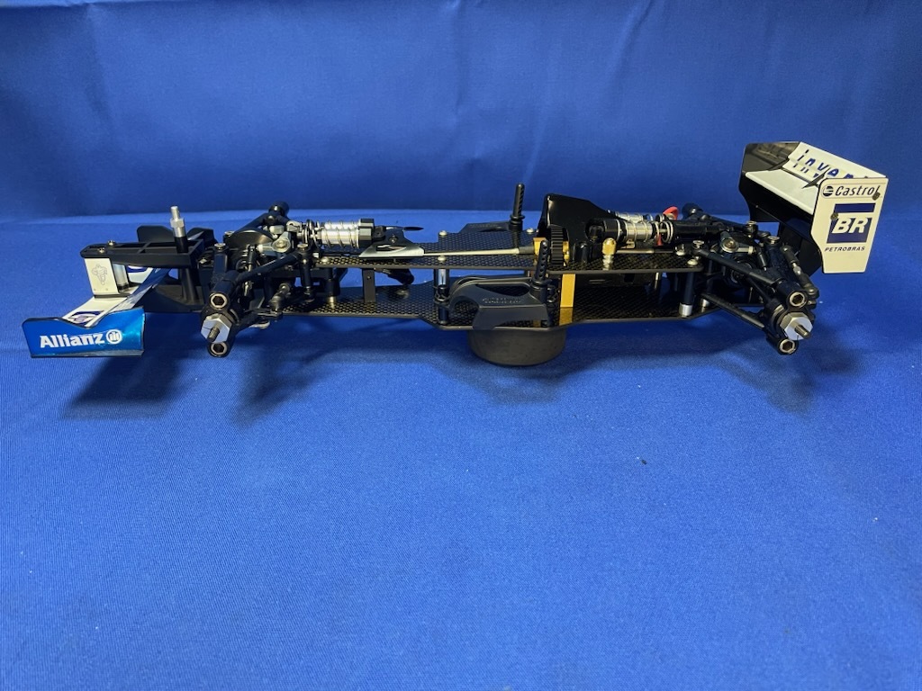 Yahoo!オークション - タミヤ/TAMIYA F201 BMW カーボンシャーシ ボデ...