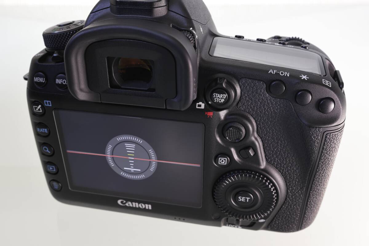 Yahoo!オークション - Canon EOS 5D mark IV キャノン EOS 5D mark4 ボ...