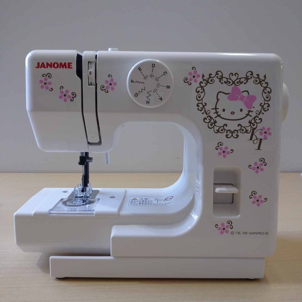 Yahoo!オークション - C545 JANOME コンパクトミシン サンリオ ハロー...