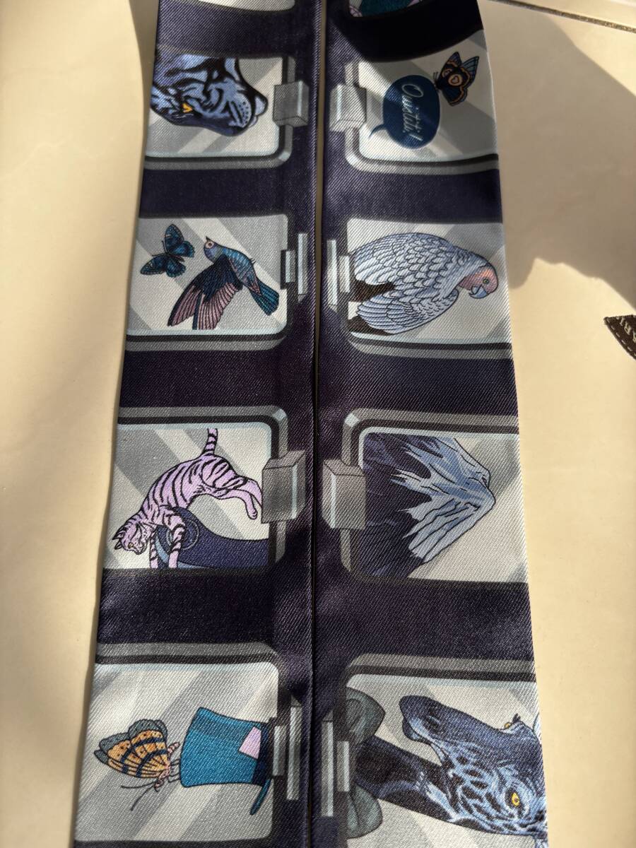 HERMES☆エルメス 中古 美品 ツイリー <エルメス・ストーリー HERMES☆エルメス 中古 美品 ツイリー <エルメス・ストーリー
