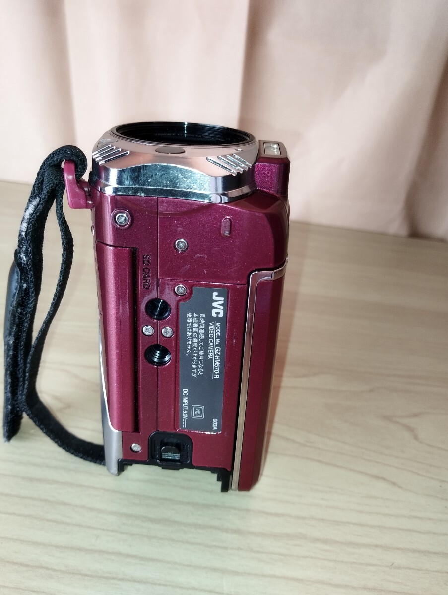 Yahoo!オークション - JVC Victor Everio GZ-HM570-R レッド