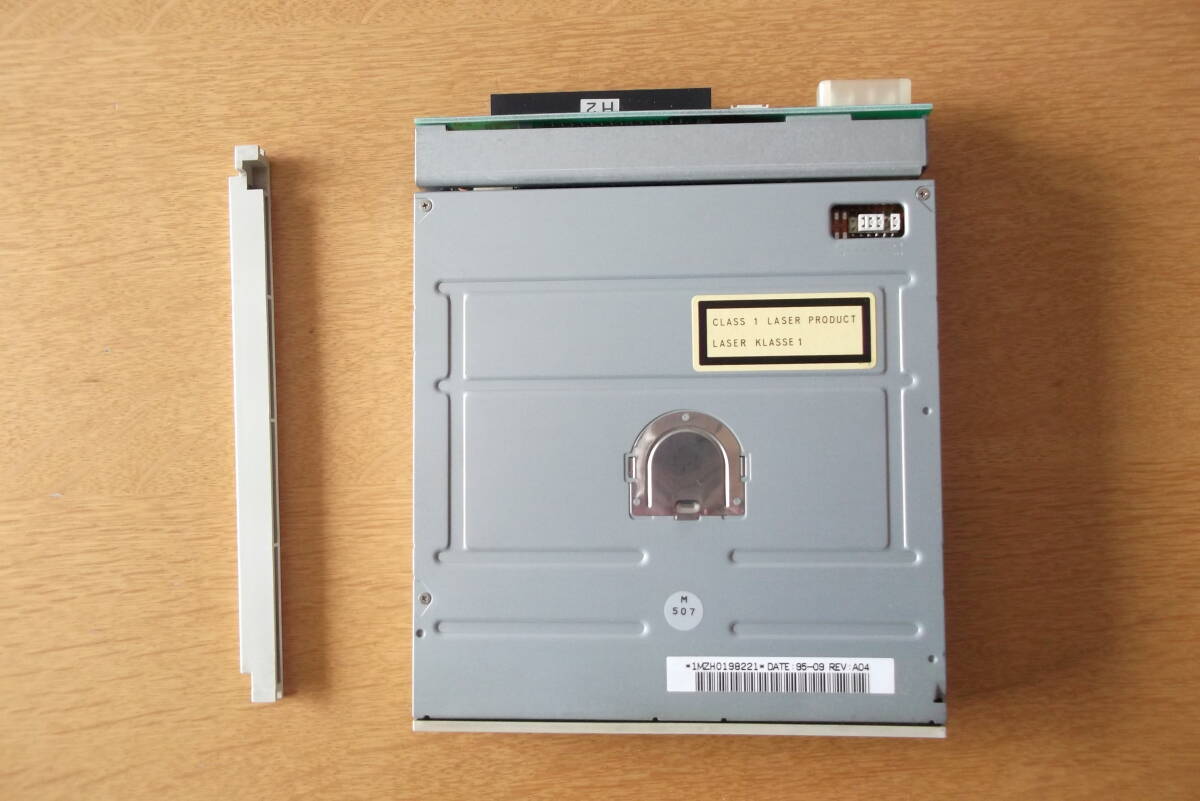 IBM PC720 内蔵CD－ROM ドライブのみ